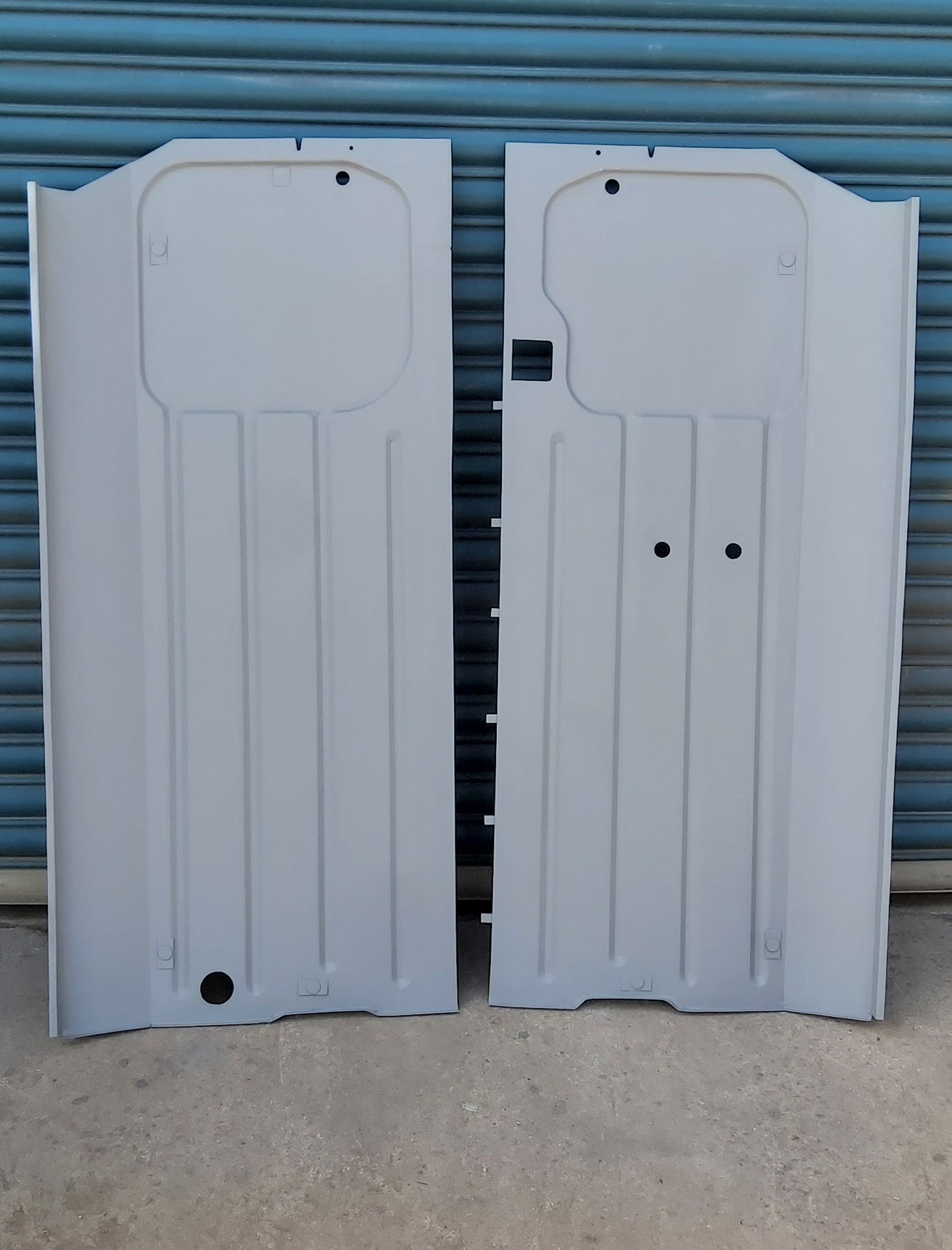 Early 1959 classic Mini floor pans – What a steel